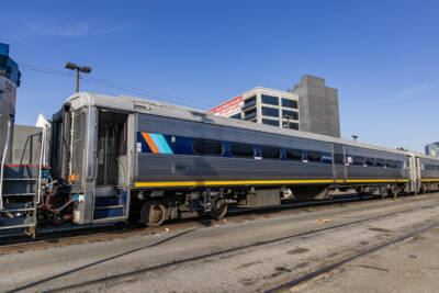 Former NJ Transit coaches boost Pacific Surfliner - Trains
