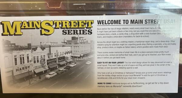 Menards O gauge Main Street - Trains