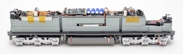 Rapido Trains HO GE C30-7 - Trains