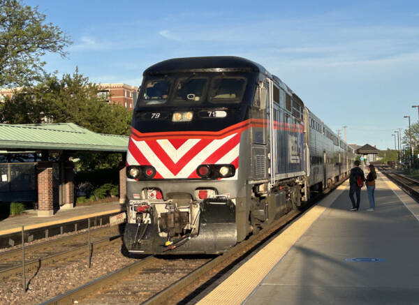 Metra asks STB to require Union Pacific to continue to allow commuter ...