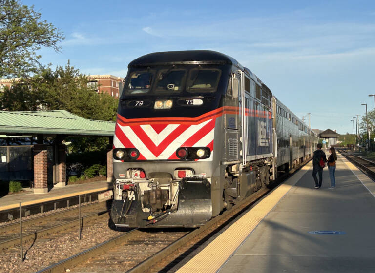 Metra asks STB to require Union Pacific to continue to allow commuter ...