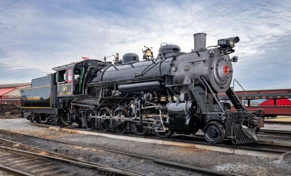 News photo: Strasburg No. 90 returns in throwback 1990s appearance - Trains