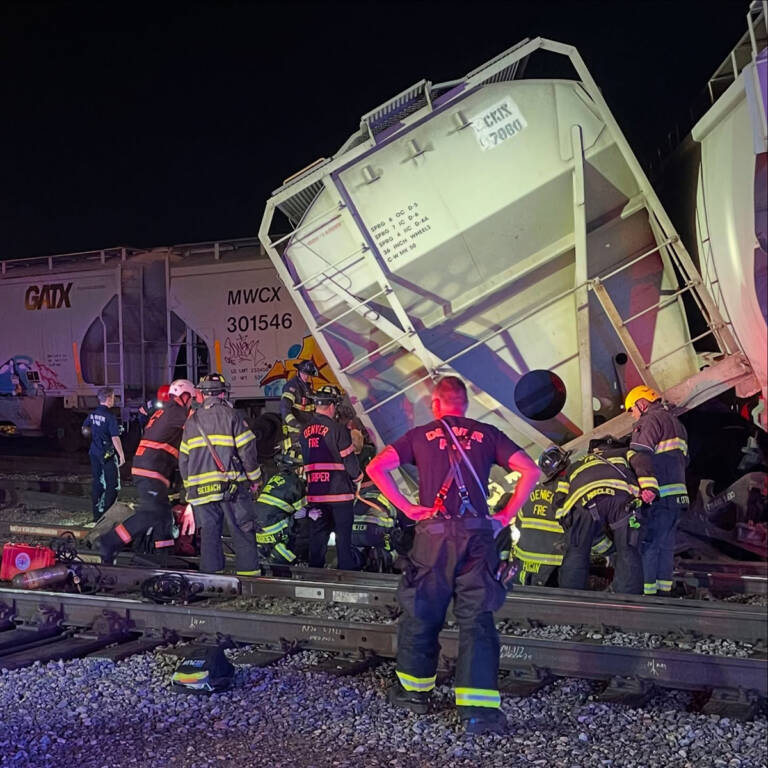 BNSF worker seriously injured in derailment in Denver rail yard - Trains