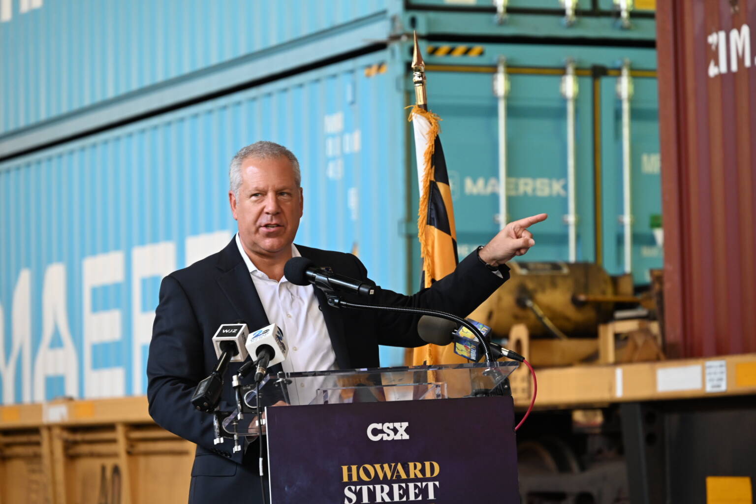 Hinrichs bids farewell to CSX employees - Trains
