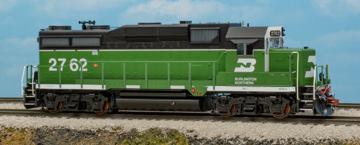 ScaleTrains HO EMD GP39E review - Trains
