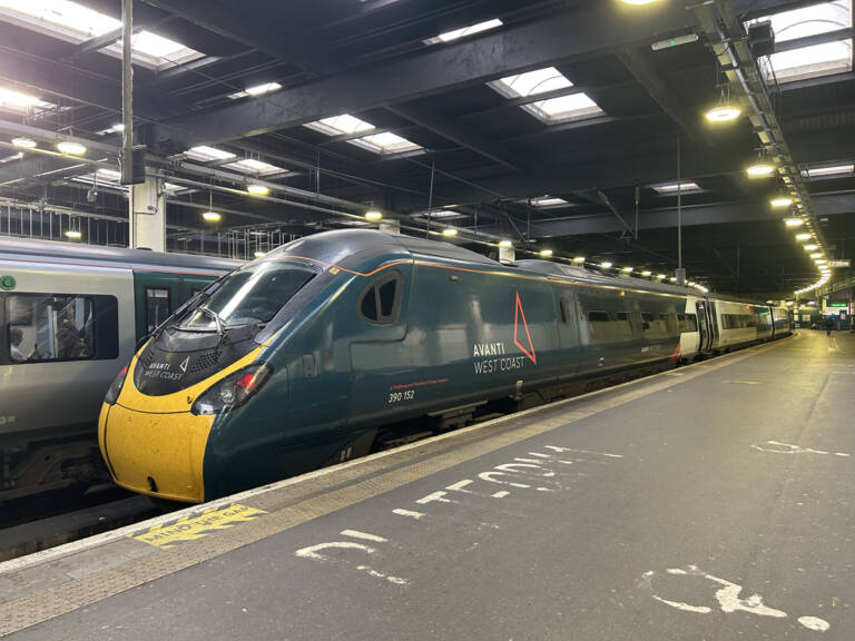 Trains.com Recommended Reading: From Penn Station to the man in Seat 61 ...