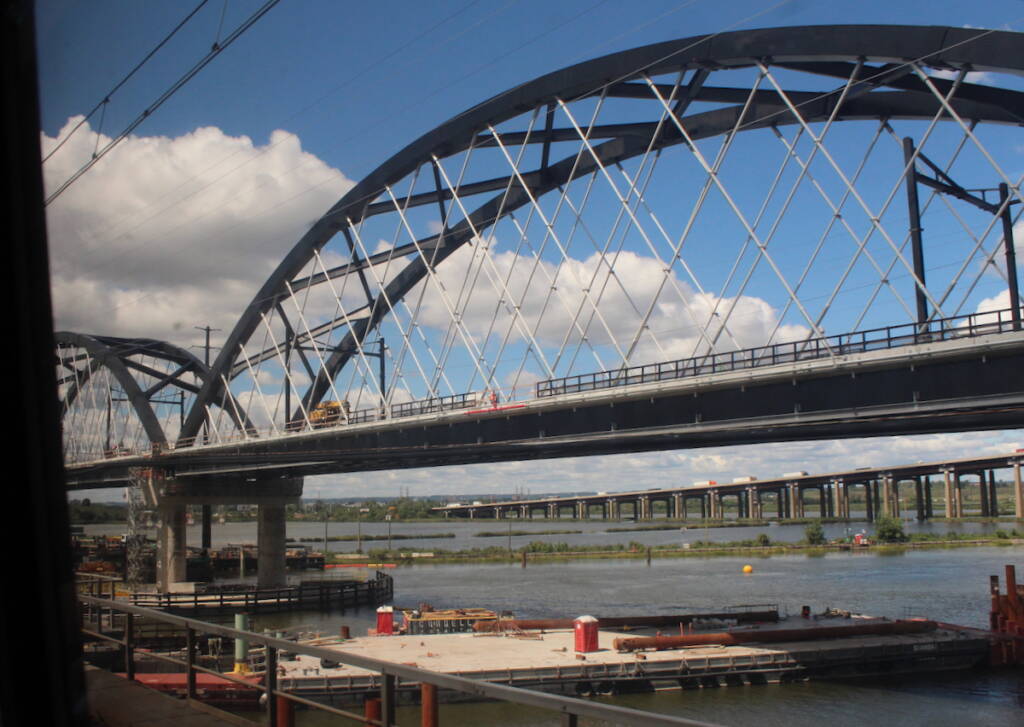 Portal Bridge cutover to trigger 50% reduction in trains for a month ...